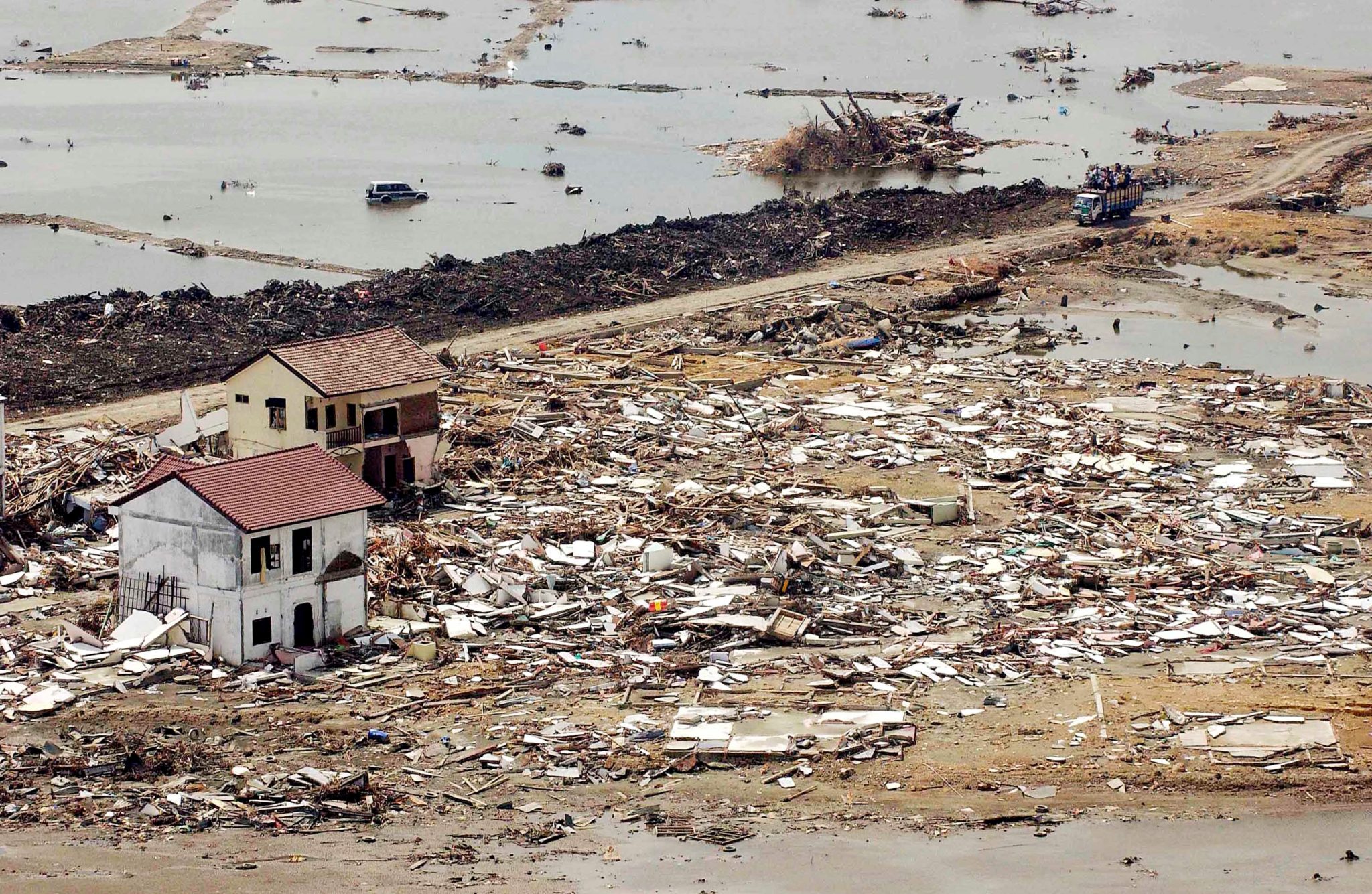 Tsunamis - Defy:Disaster